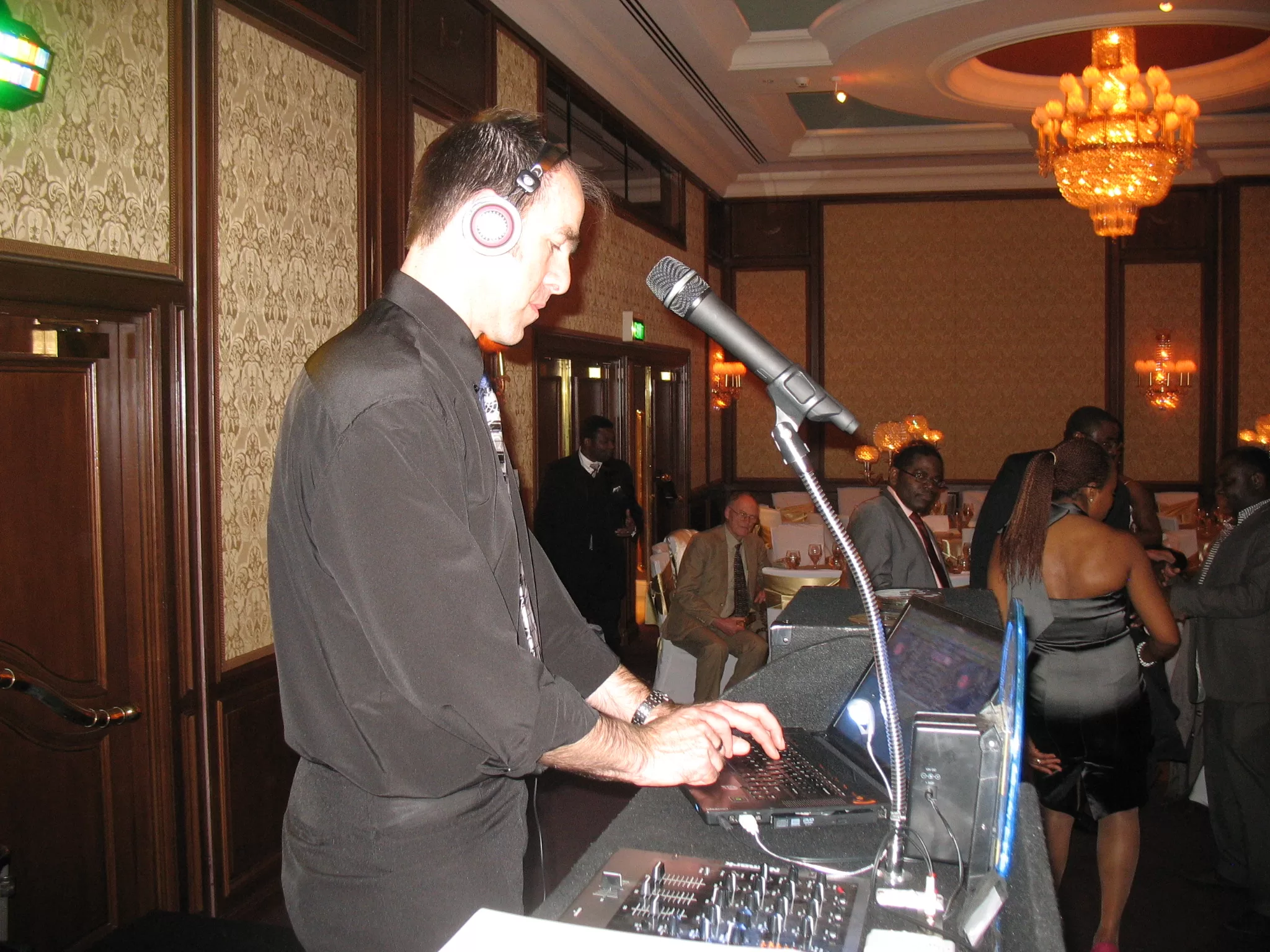 Radio Active Mobile Disco